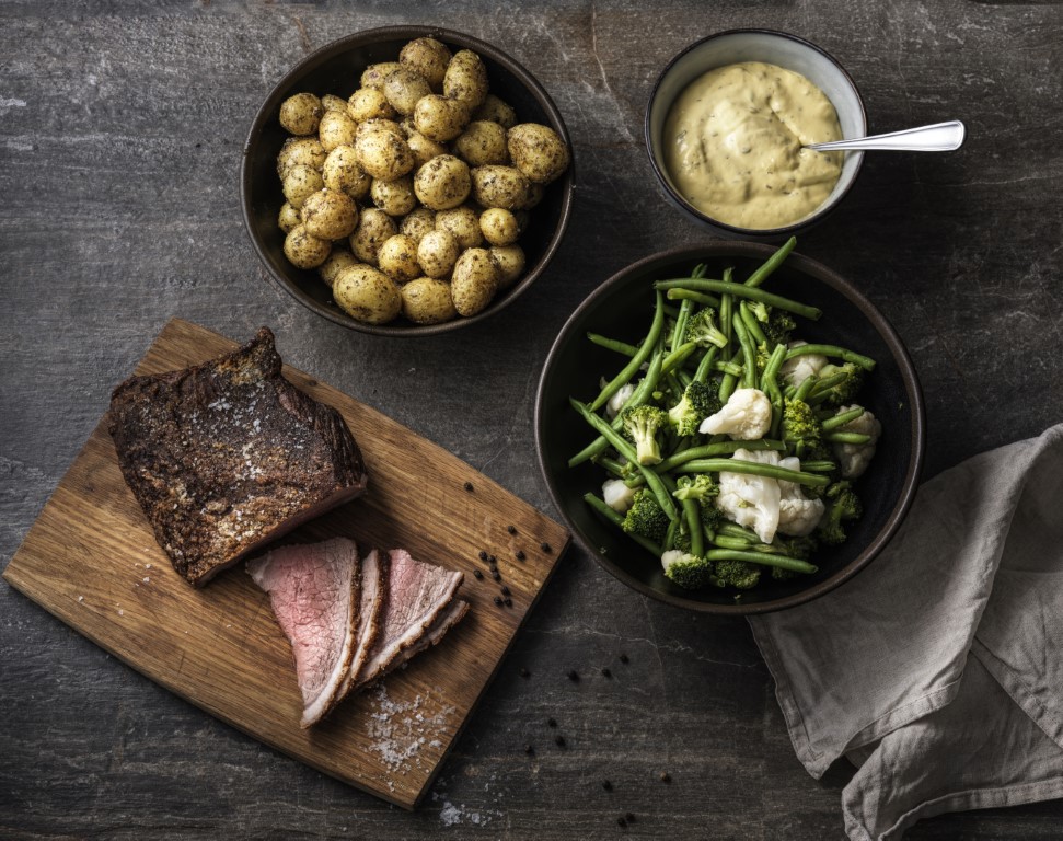 Vælg selv menu med helstegt oksetyndstegsfilet | superbrugsenlystrup.dk